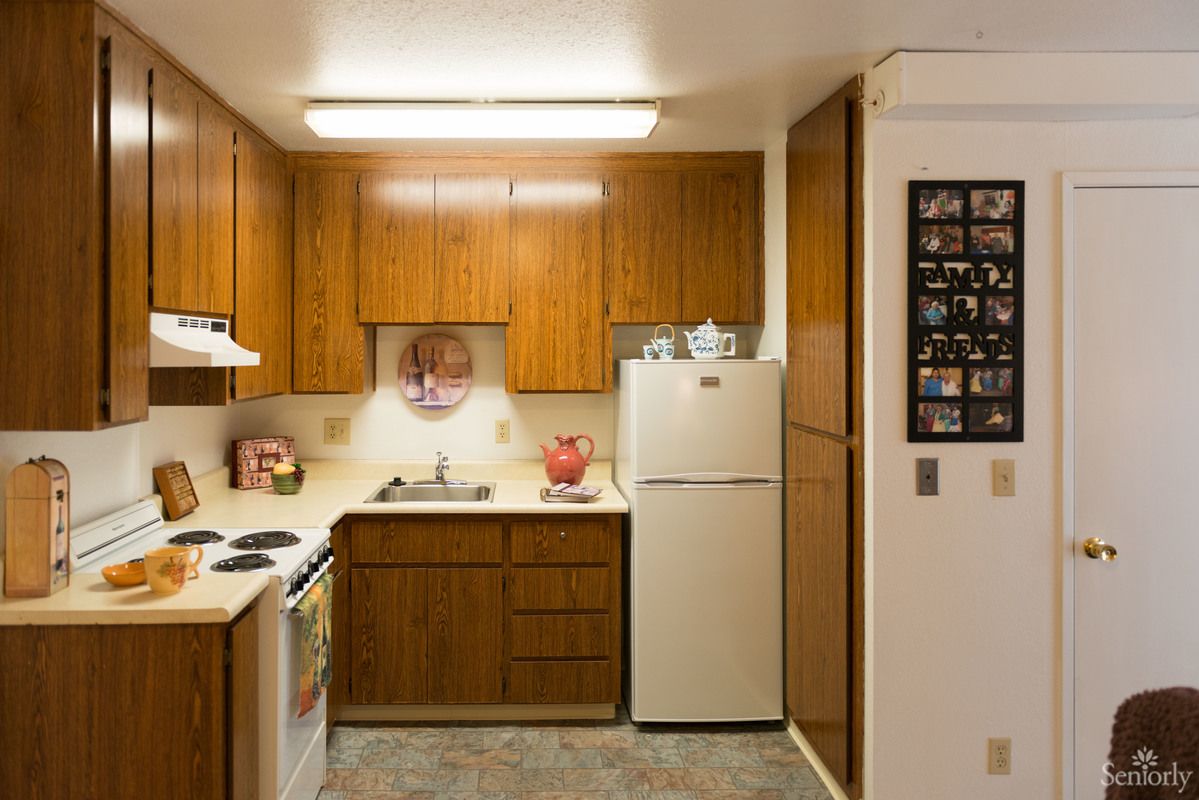 Landmark Villa Senior Residential & Assisted Living - Pricing, Photos ...