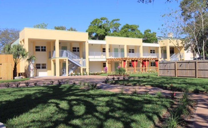 Heritage Manor - Pricing, Photos and Floor Plans in Tampa, FL | Seniorly