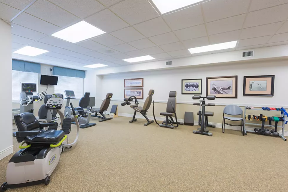 Crestview Senior Living - Pricing, Photos and Floor Plans in Crestwood ...