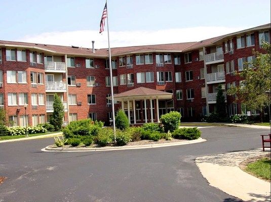 Library Square - Pricing, Photos and Floor Plans in West Allis, WI ...